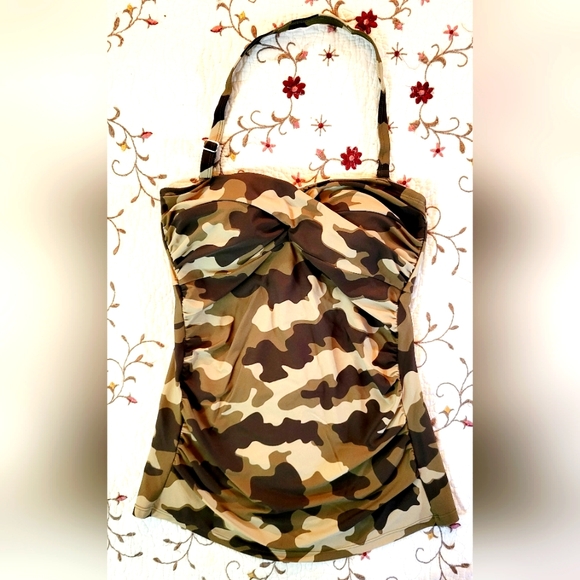 VENUS | Swim | Camouflage Halter Tankini | Poshmark